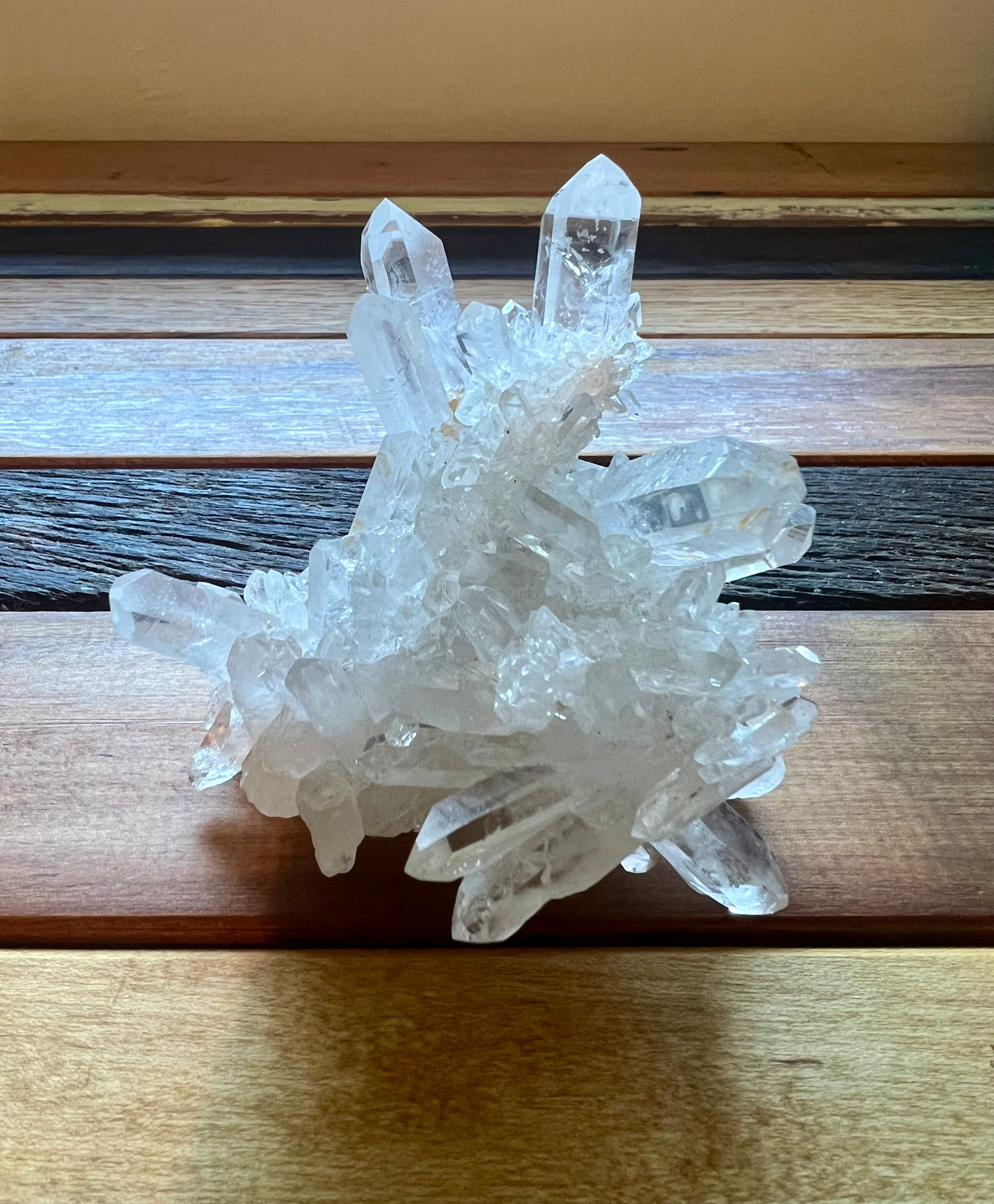 Clear Quartz Crystal – Aroha Love